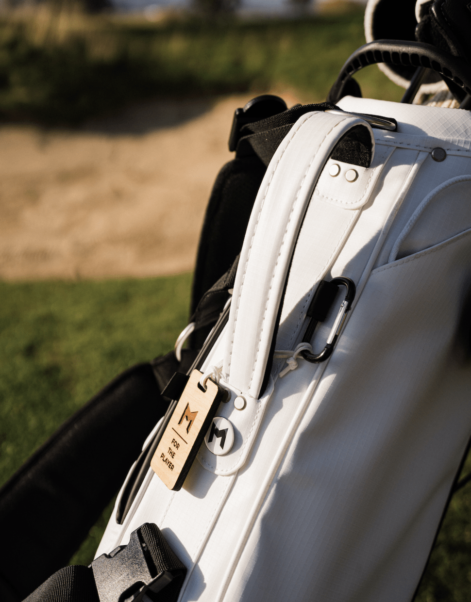 MNML Golf Bag - Lightweight Tech Inspired Carry Bag – Minimalgolf